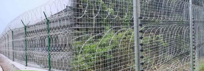 Anti Rust Flat Wrap Razor Wire Fence With Beeline Razor Barbed Wire