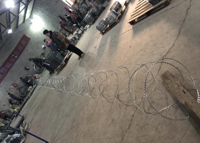 500mm Coil Diameter Concertina Razor Barbed Wire Weight Per Meter